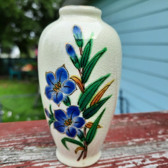 Accents | Vintage Homco Small Bud Vase With Blue Flowers | Poshmark